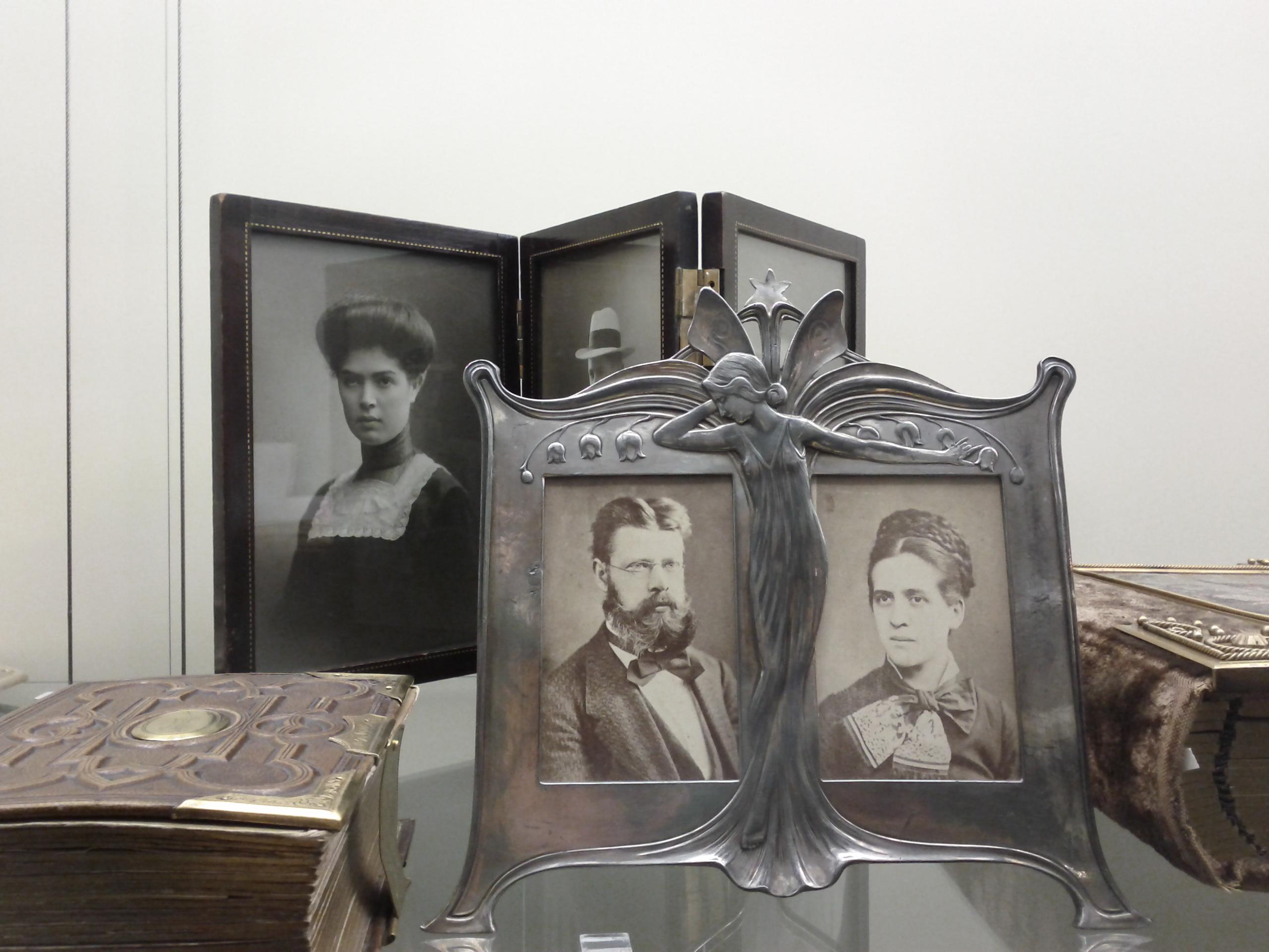 Ancestral Lineage Clearing Healing Sessions | Ancestral Lineage Clearing